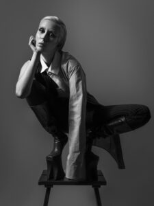 Lucas SELLIER delivers exciting editorial work hailing from Paris